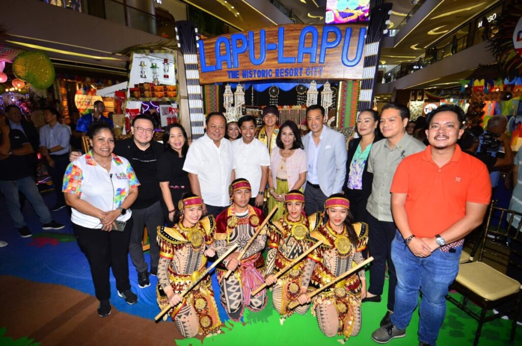 The expo features the different products from the various LGUs in Cebu ...